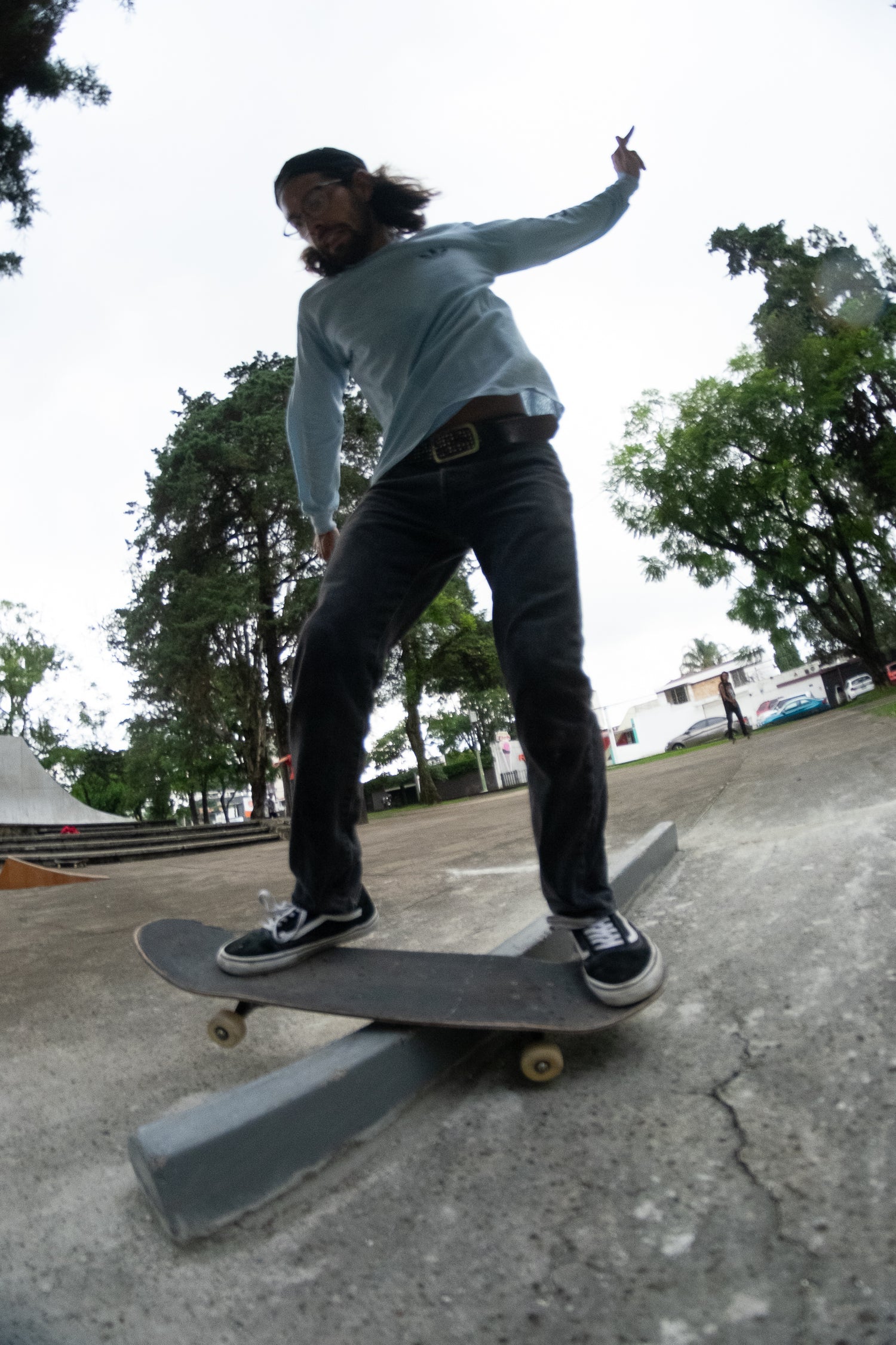 TODA NUESTRA CHINGADERA – Almacén